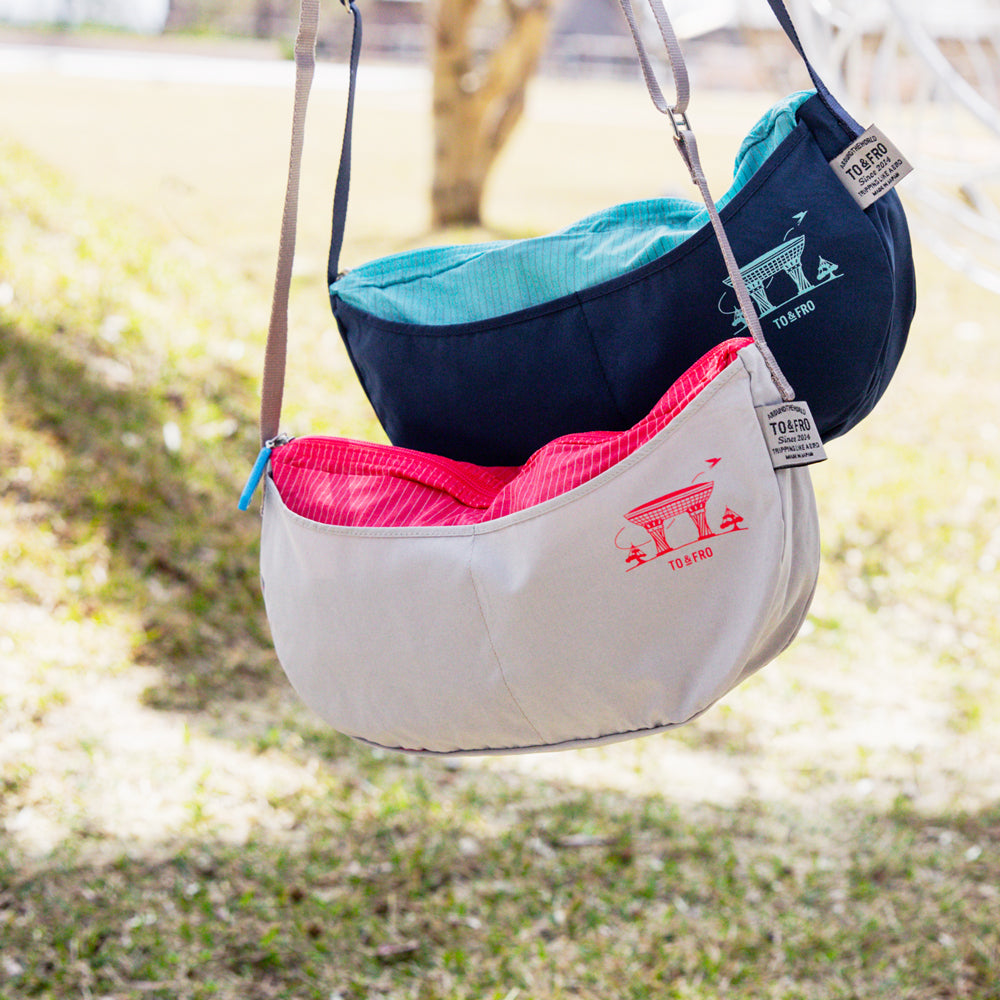 PACKABLE POUCH -HOMETOWN-｜TO&FRO – TO&FRO 軽さをもってでかけよう。