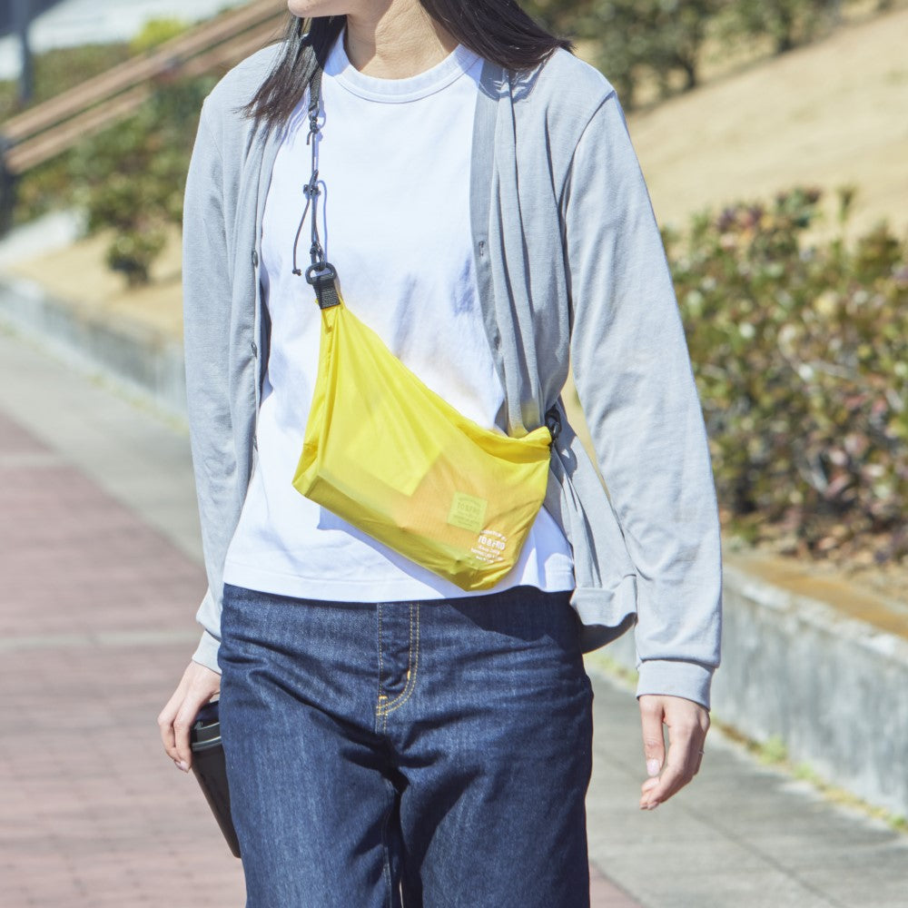 ULTIMATE LIGHT SHOULDER BAG -MINI- – TO&FRO 軽さをもってでかけよう。